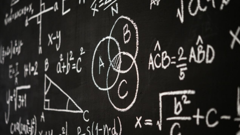 Rumus Varians: Manfaat, Contoh, dan Cara Menghitungnya